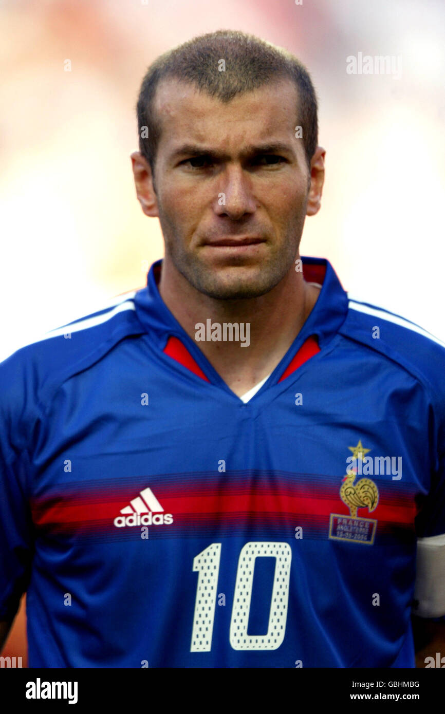 Football euro 2004 headshot captain hi-res stock photography and images ...