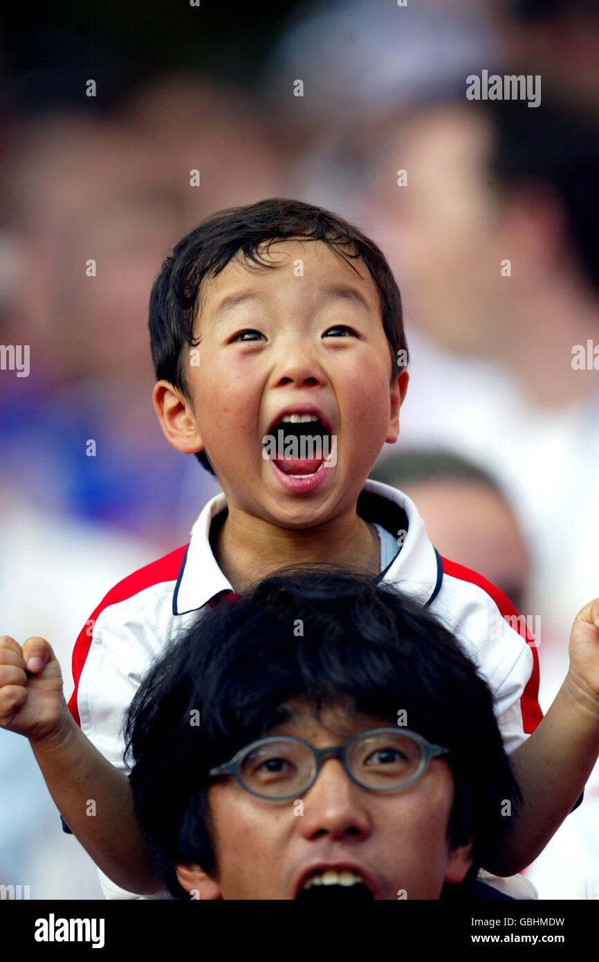 England team euro 2004 hi-res stock photography and images - Alamy