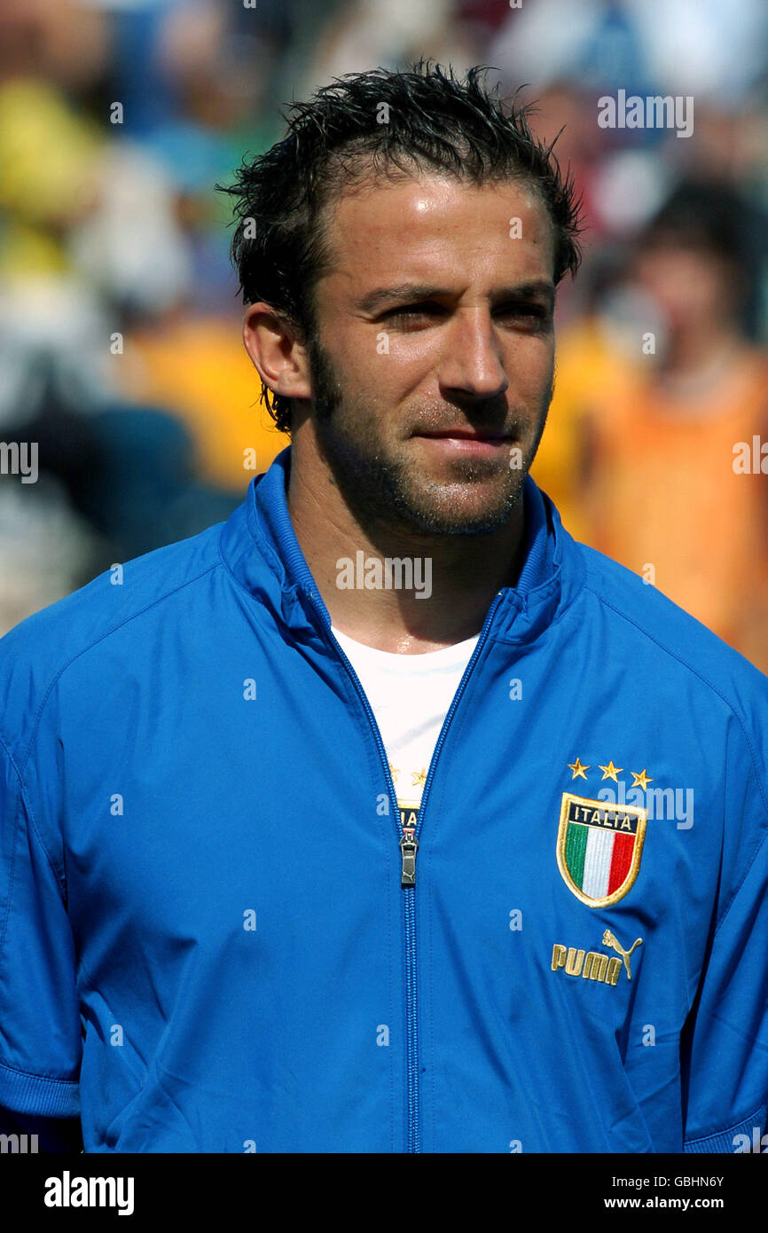 Del piero euro 2004 hi-res stock photography and images - Alamy