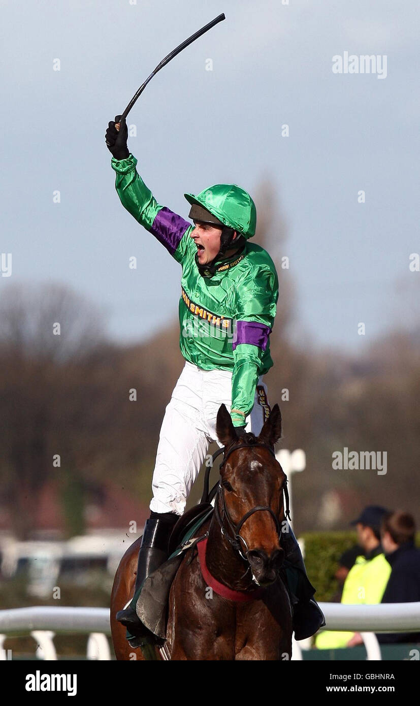 Mon mome horse hi-res stock photography and images - Alamy