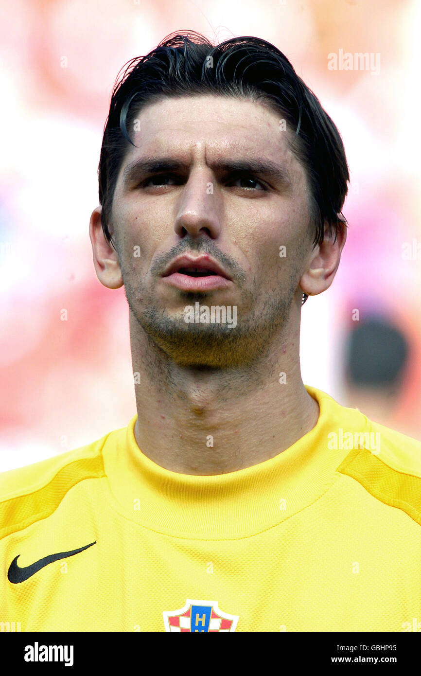 Football euro 2004 headshot head shot hi-res stock photography and ...