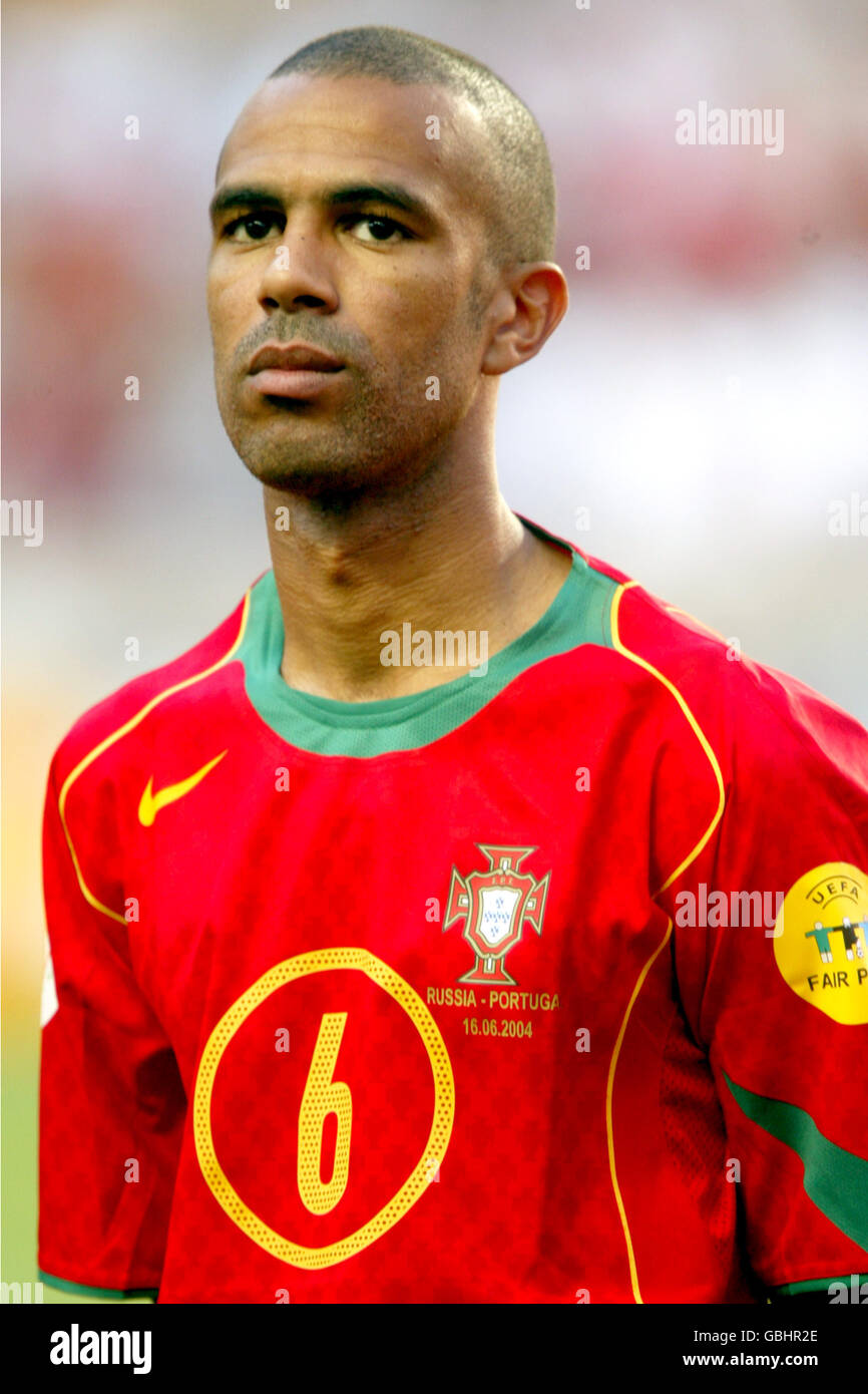 Football euro 2004 headshot head shot hi-res stock photography and ...