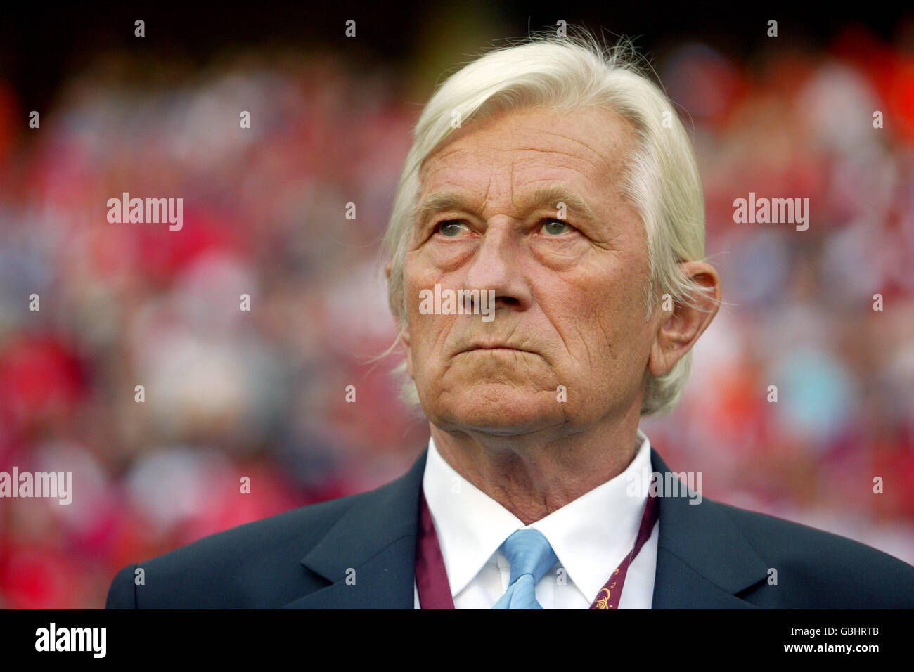 Soccer - UEFA European Championship 2004 - Group D - Holland v Czech ...