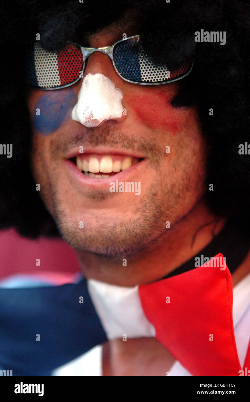 Team france soccer 2004 hi-res stock photography and images - Alamy