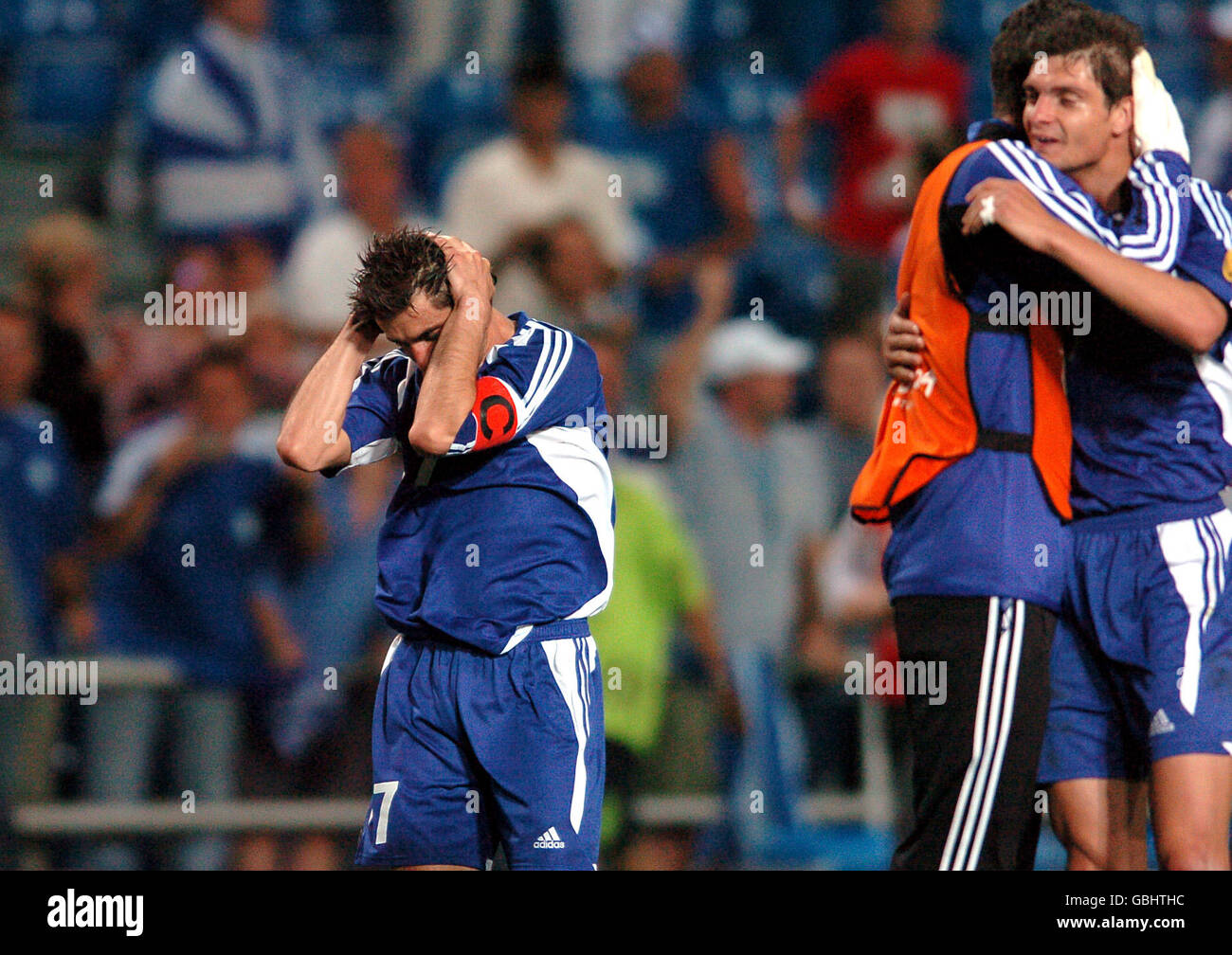 Uefa euro 2004 qualifying hi-res stock photography and images - Alamy