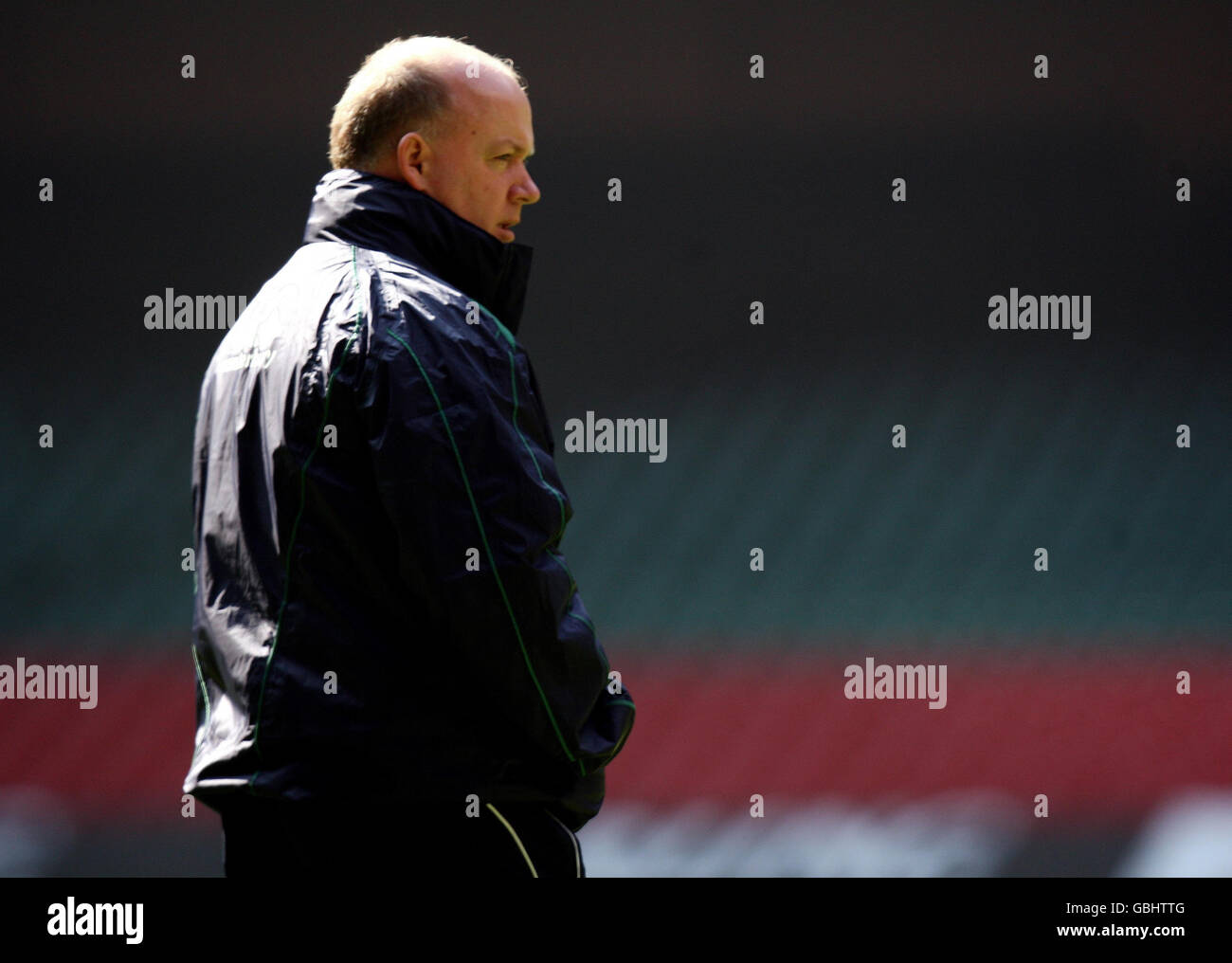 Irish rugby coach cardiff hi-res stock photography and images - Alamy