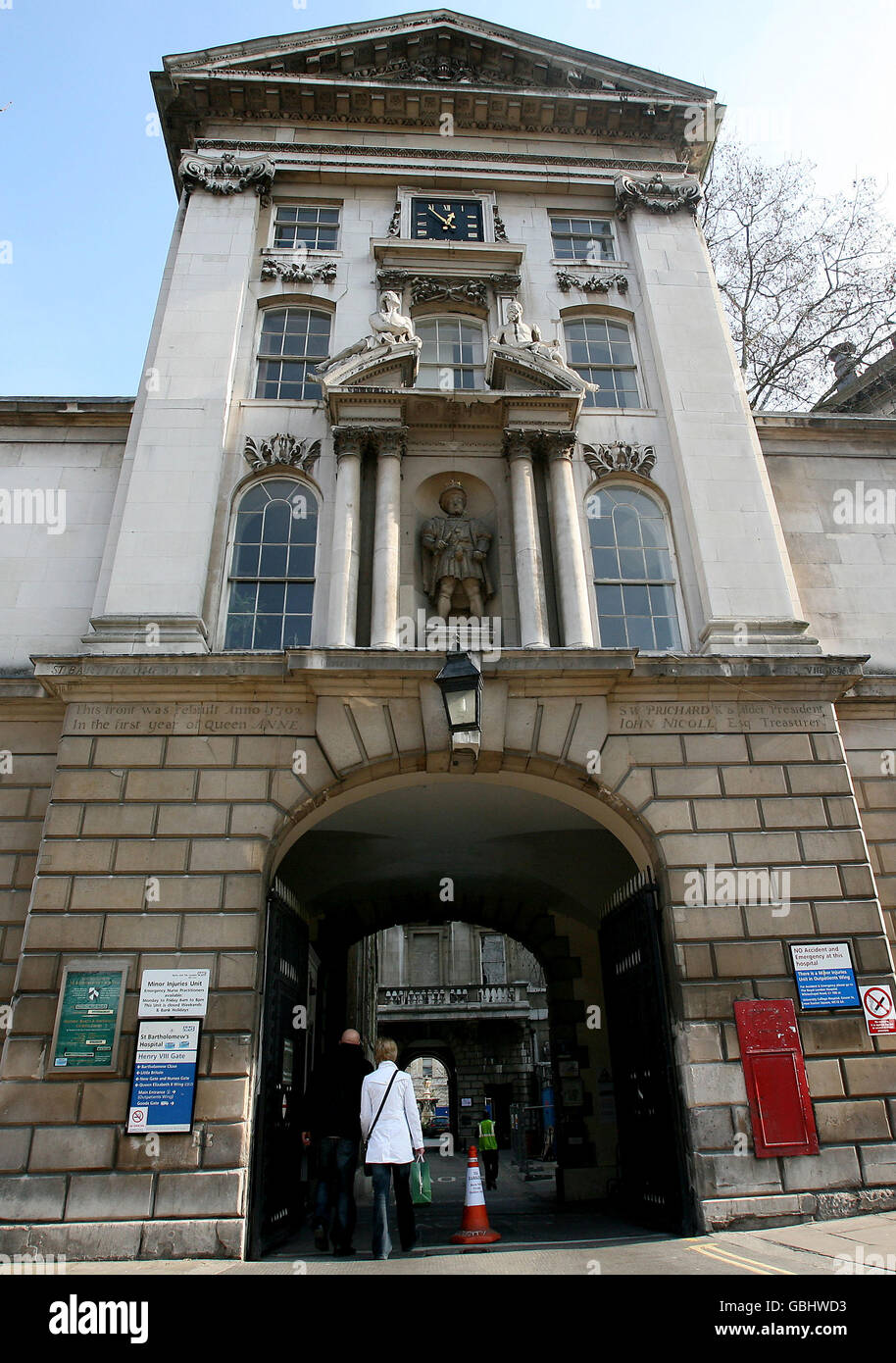 St. Bartholomew's Hospital London High Resolution Stock Photography and ...