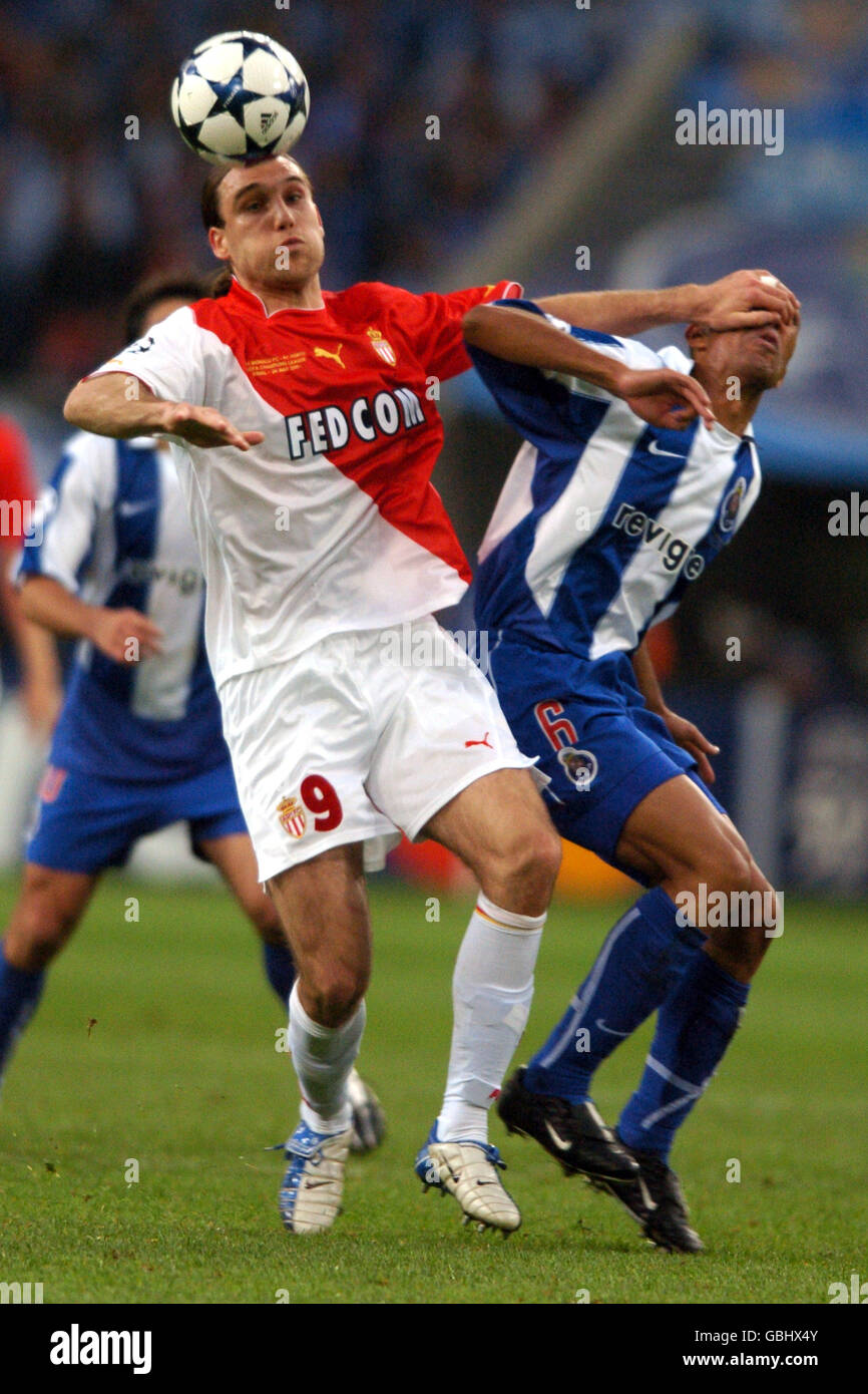 Soccer - UEFA Champions League - Final - Monaco v FC Porto Stock Photo ...