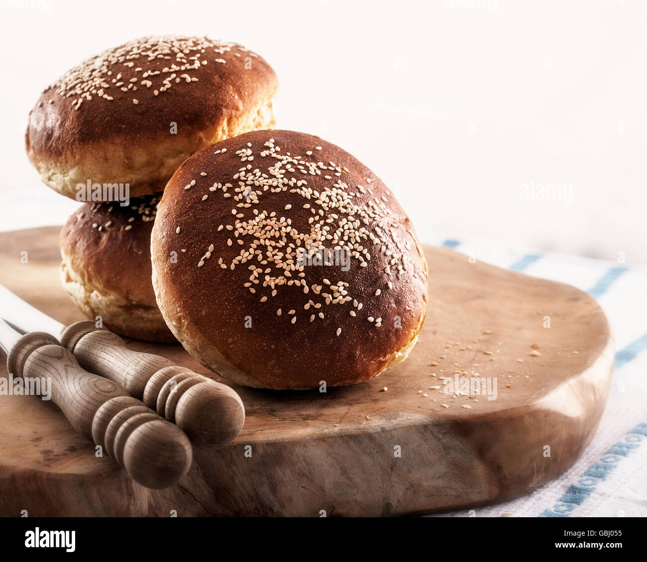 Burger bread buns Stock Photo - Alamy