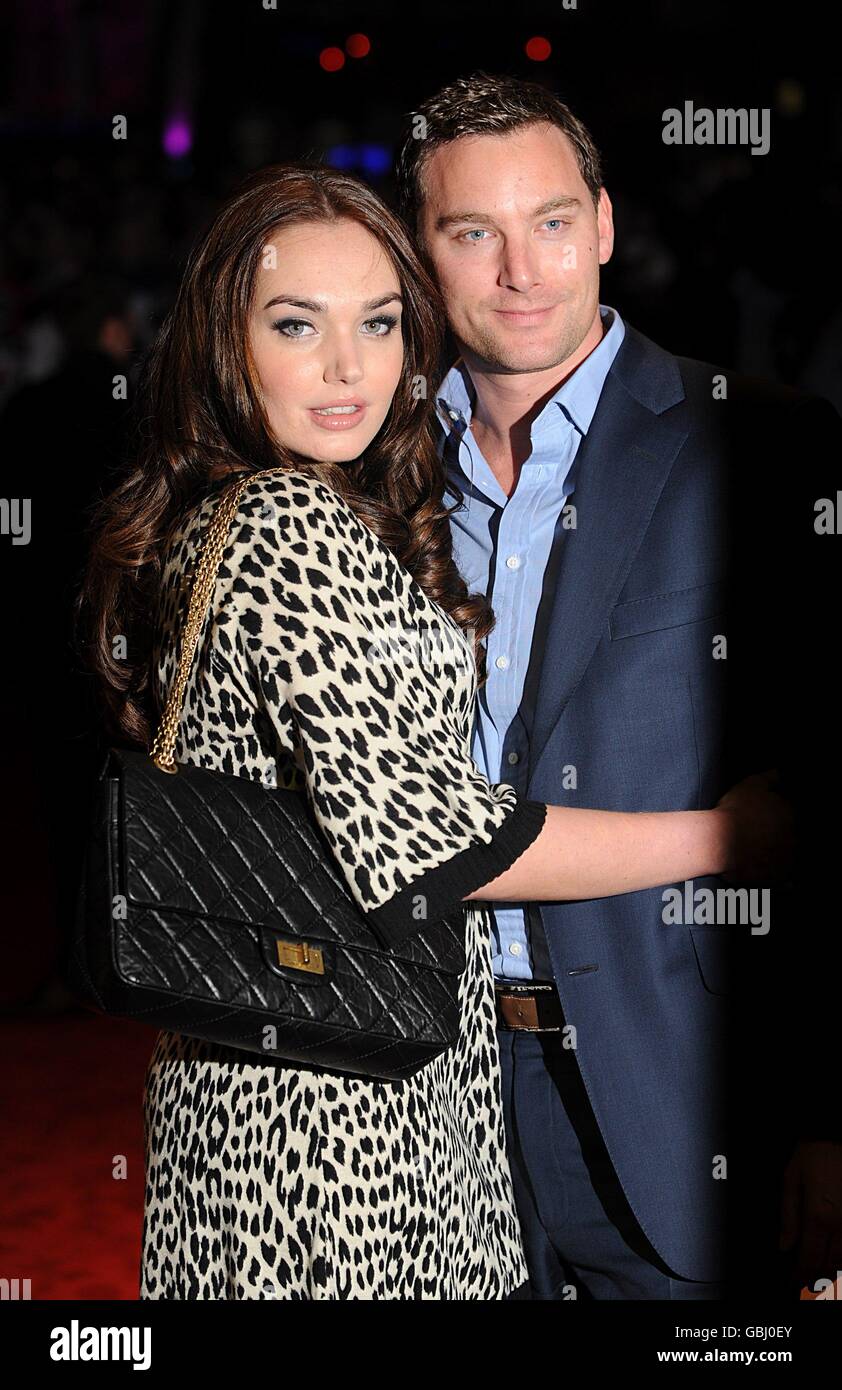 17 Again Premiere - London Stock Photo - Alamy