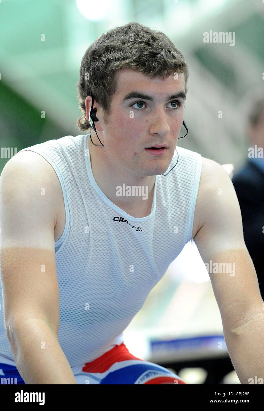 Jonathan lines hi-res stock photography and images - Alamy