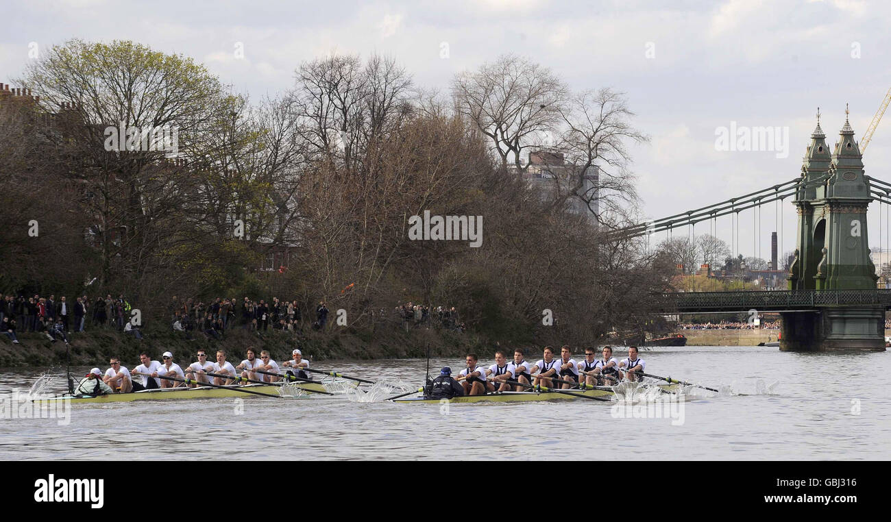 Rowing - The Boat Race 2009 - River Thames Stock Photo - Alamy