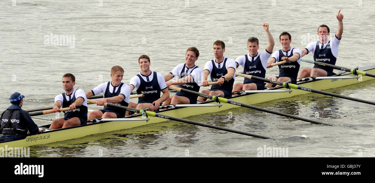 The Oxford crew celebrate their victory following the 2009 Boat Race on ...