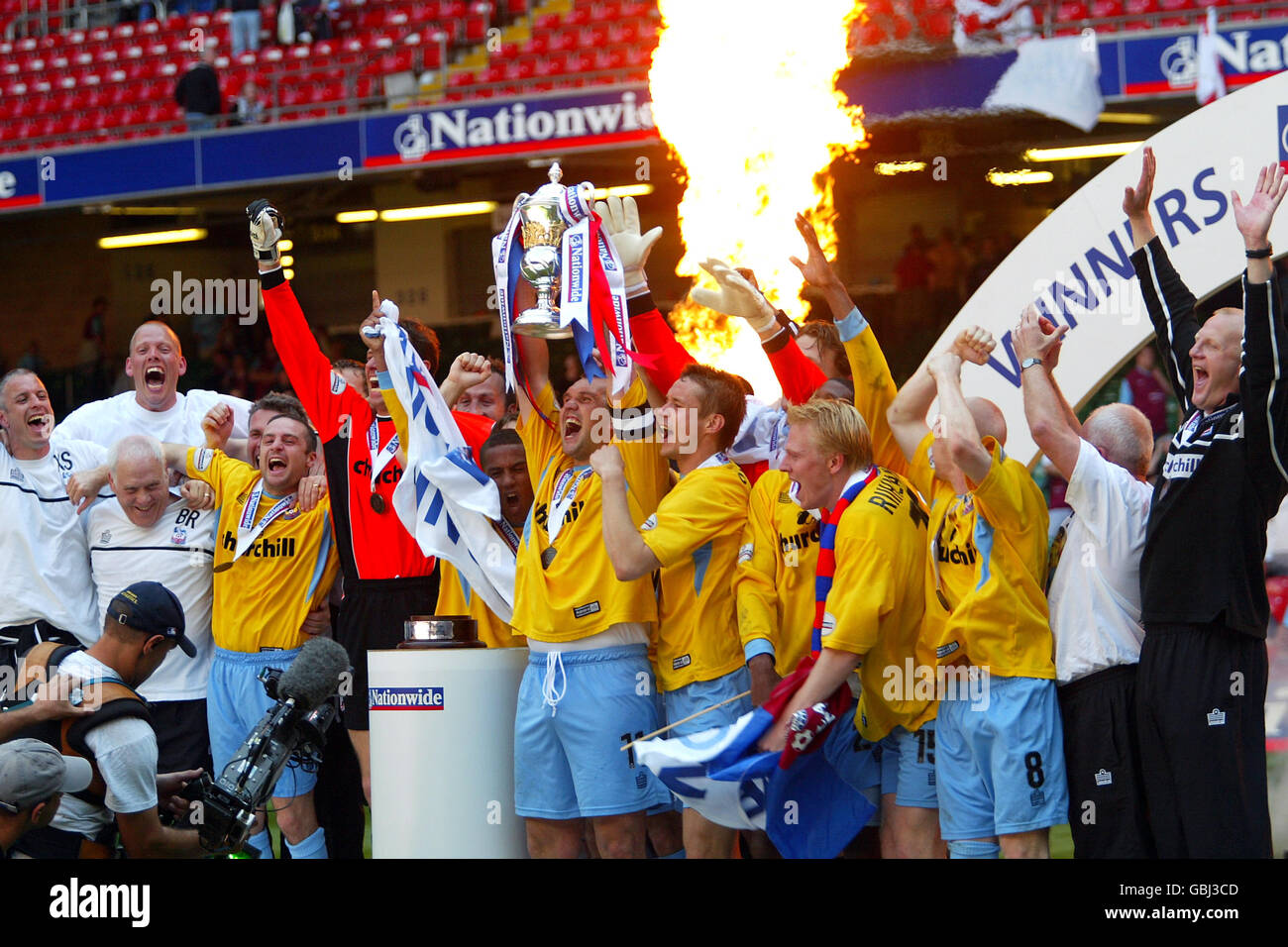 English division one trophy hi-res stock photography and images - Alamy