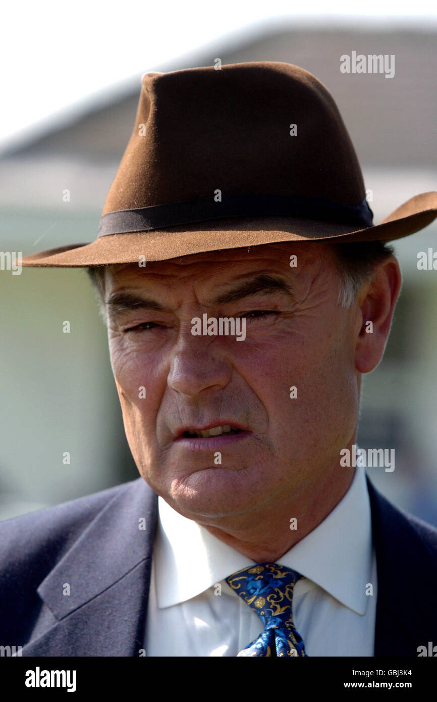 Trainer Paul High Resolution Stock Photography and Images - Alamy