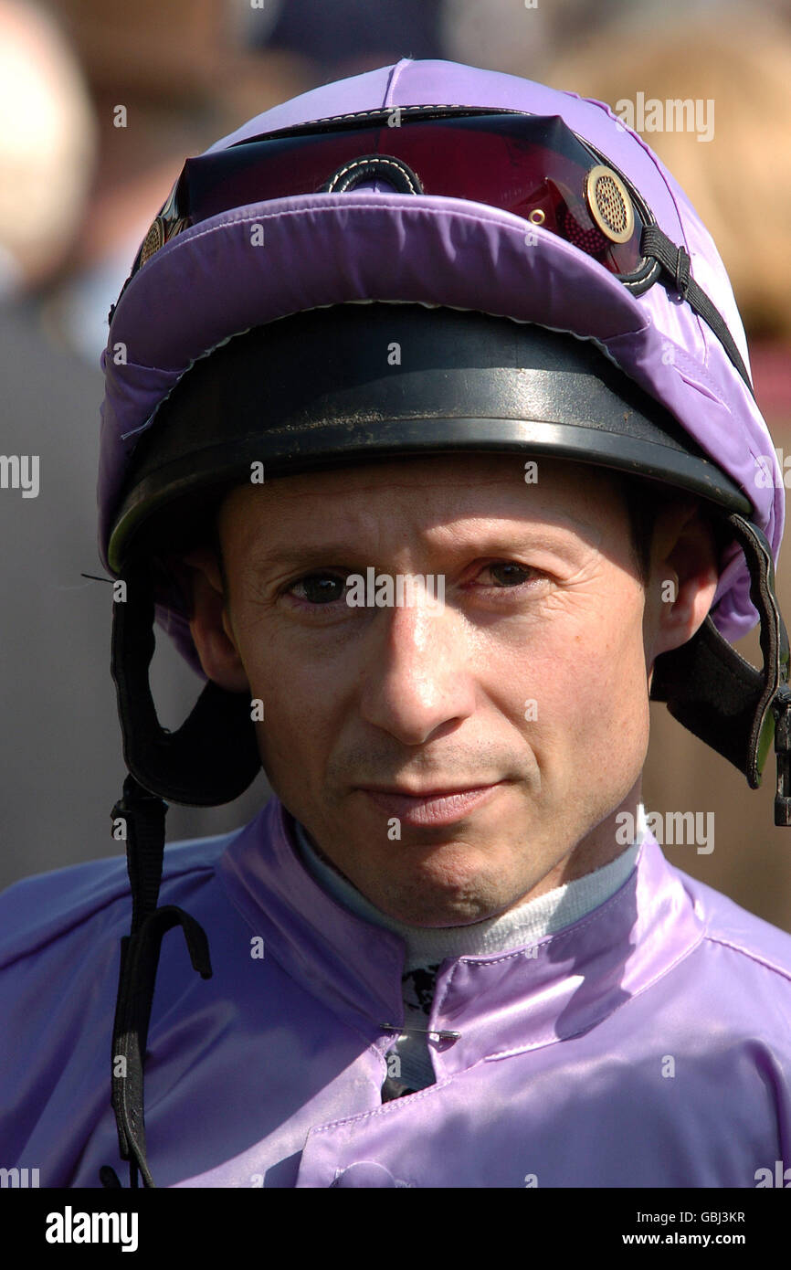 Tony quinn hi-res stock photography and images - Alamy