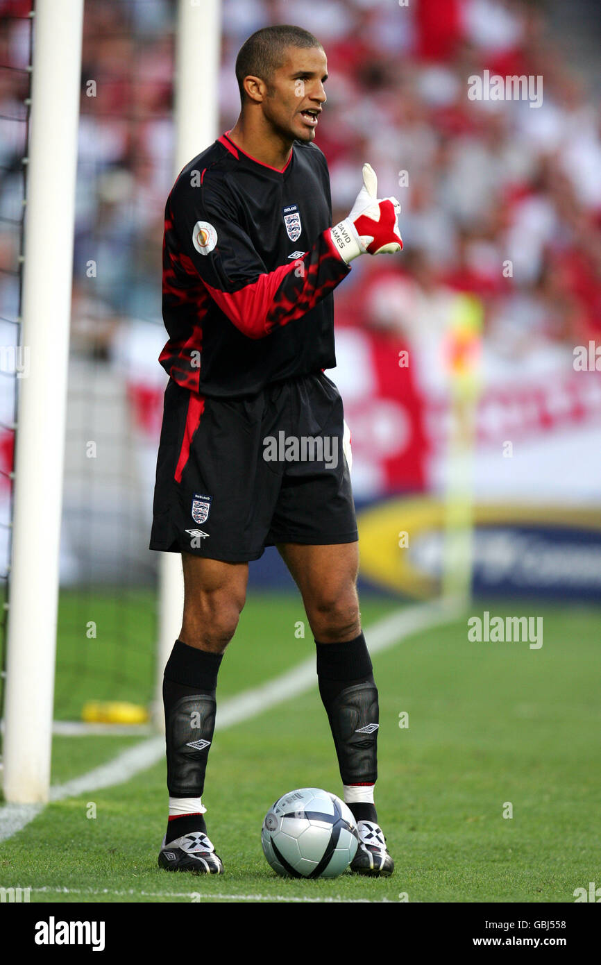 Soccer uefa european championship 2004 group b france v england hi-res ...
