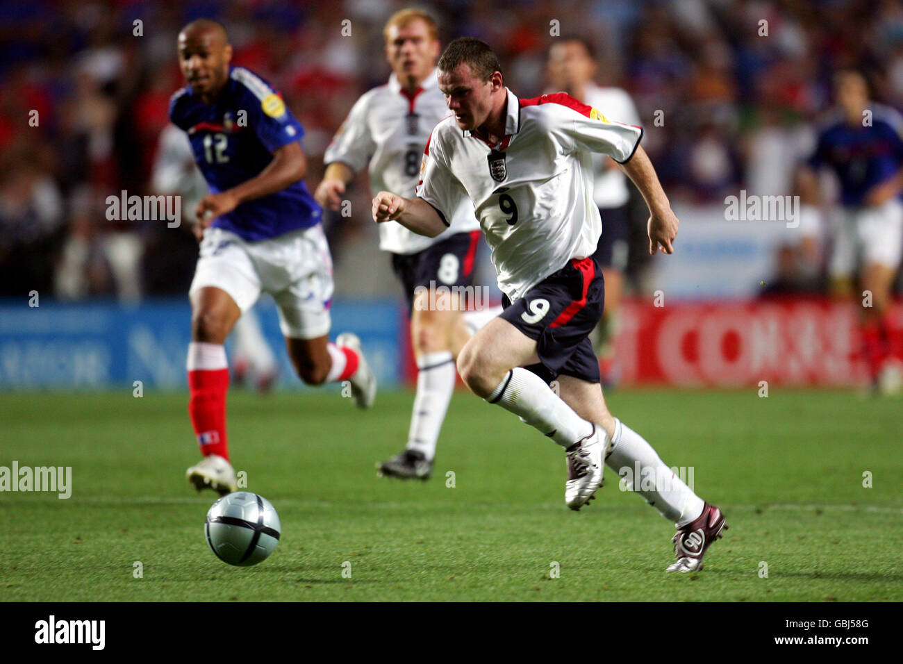 Wayne rooney euro 2004 france hi-res stock photography and images - Alamy