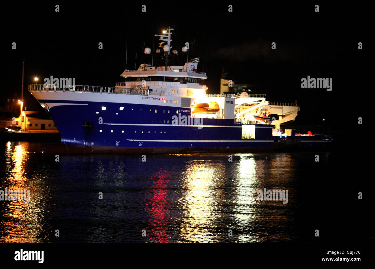 Helicopter ditches in the North Sea Stock Photo - Alamy