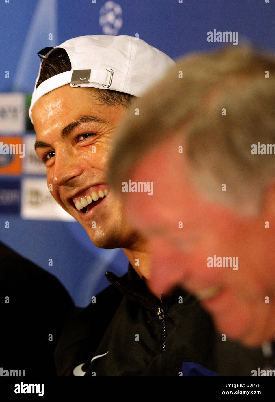 Soccer - Manchester United Press Conference - Carrington Training ...