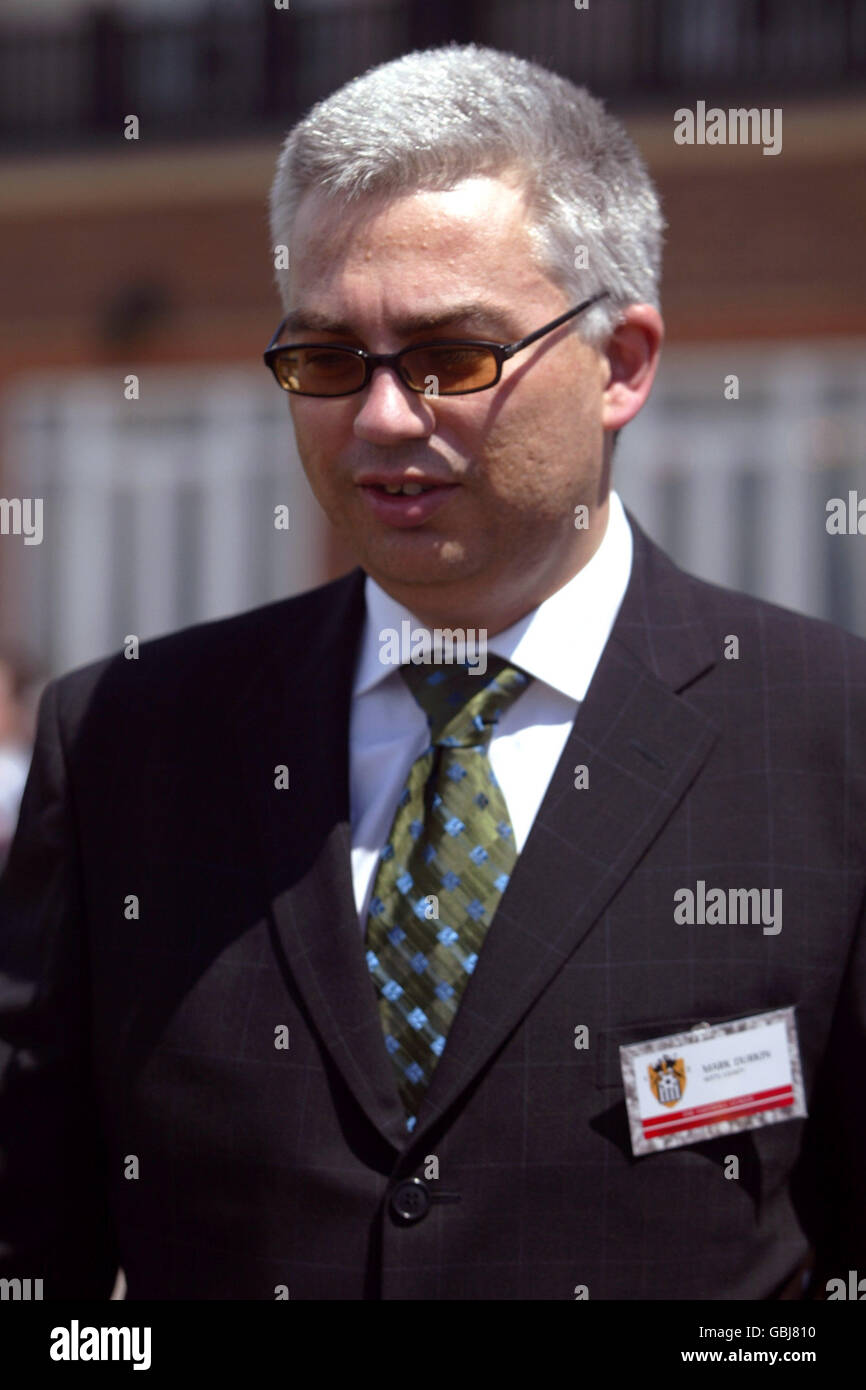Soccer - English Football League - Press Conference Stock Photo - Alamy