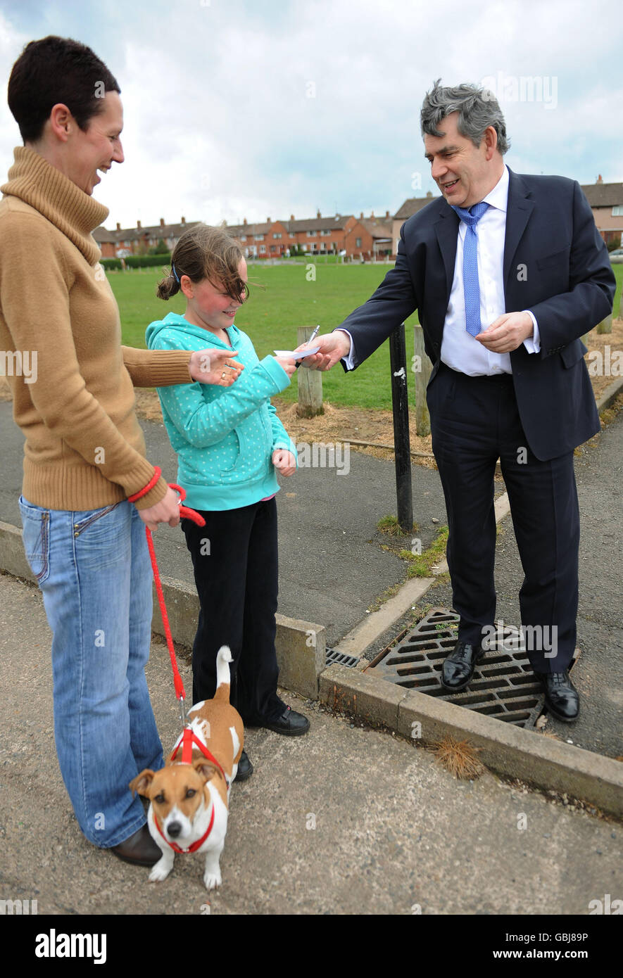 Gordon brown visits the north west hi-res stock photography and images ...