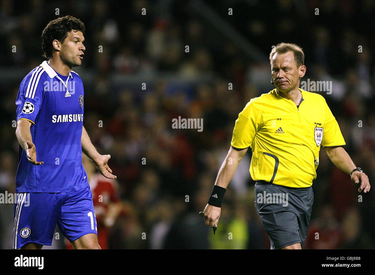 Soccer - UEFA Champions League - Quarter Final - First Leg - Liverpool ...