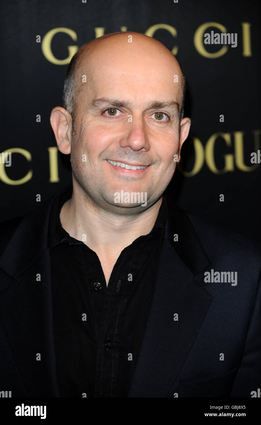 Marc quinn and head hi-res stock photography and images - Alamy