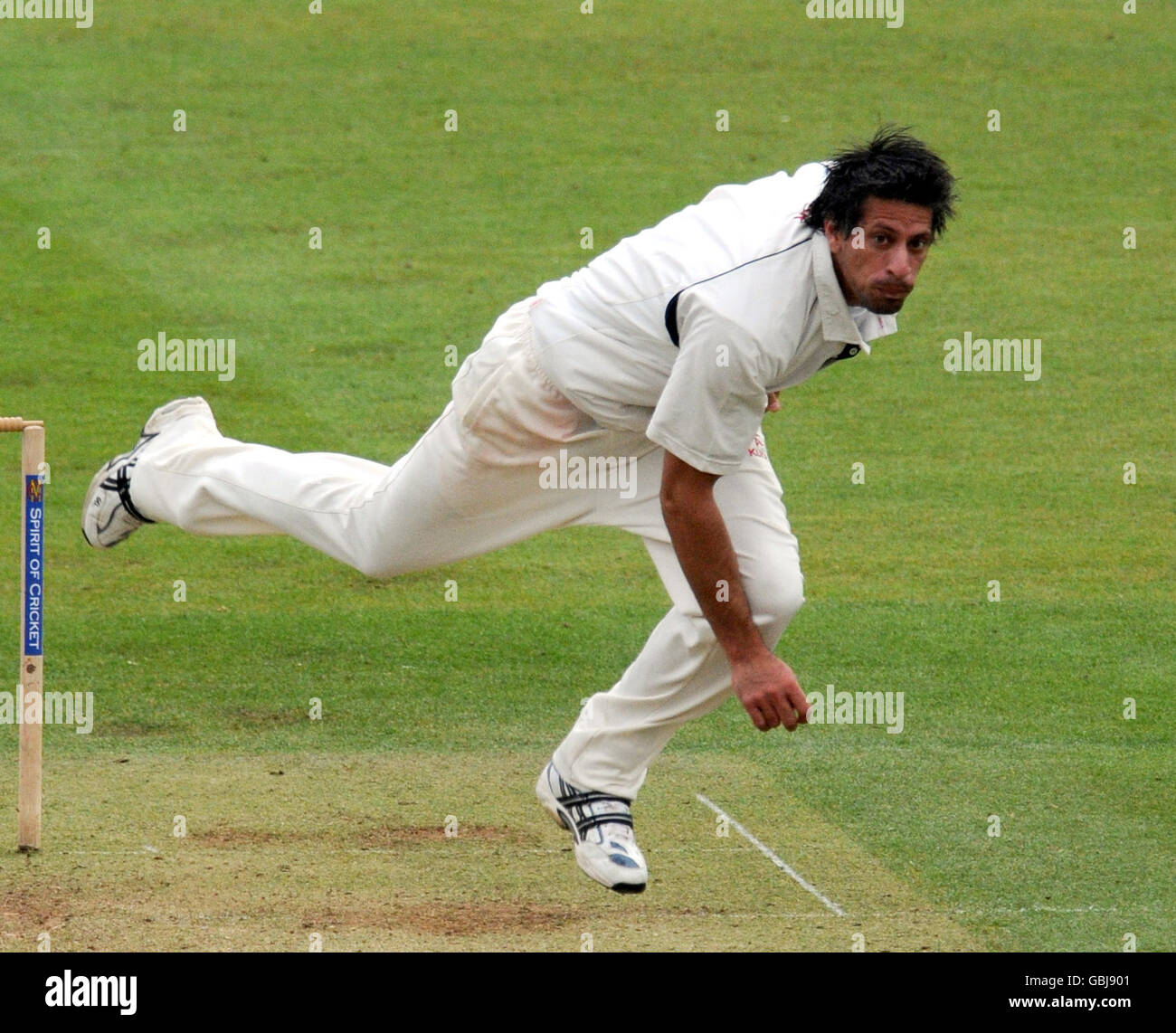 Cricket champion county match hi-res stock photography and images - Alamy