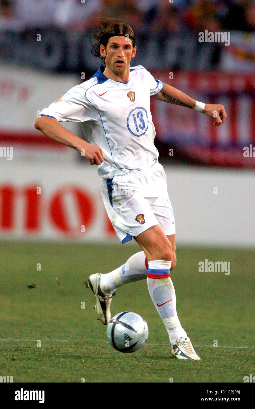 Soccer uefa european championship 2004 group a russia v greece hi-res ...