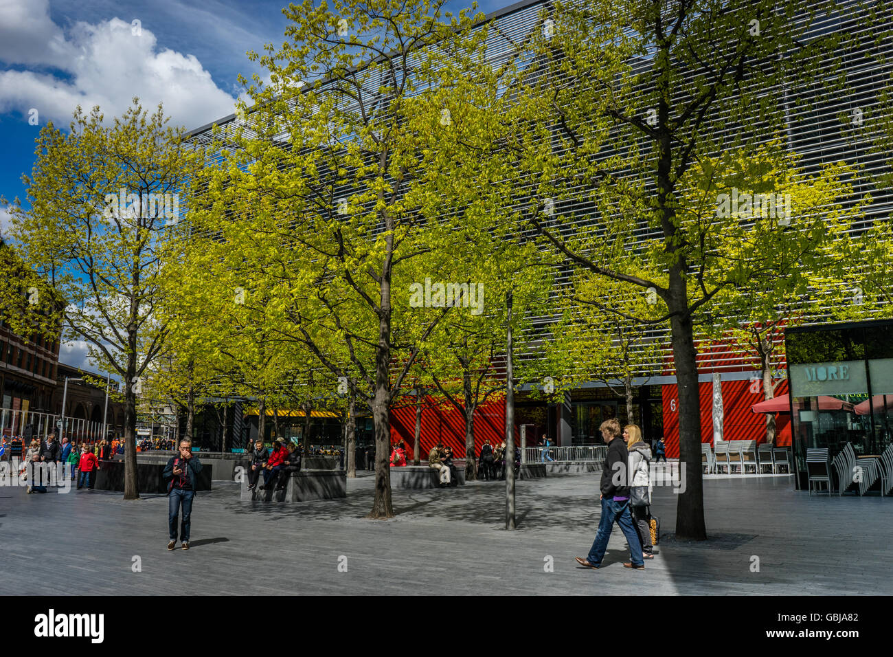 Ernst young more london place hi-res stock photography and images - Alamy