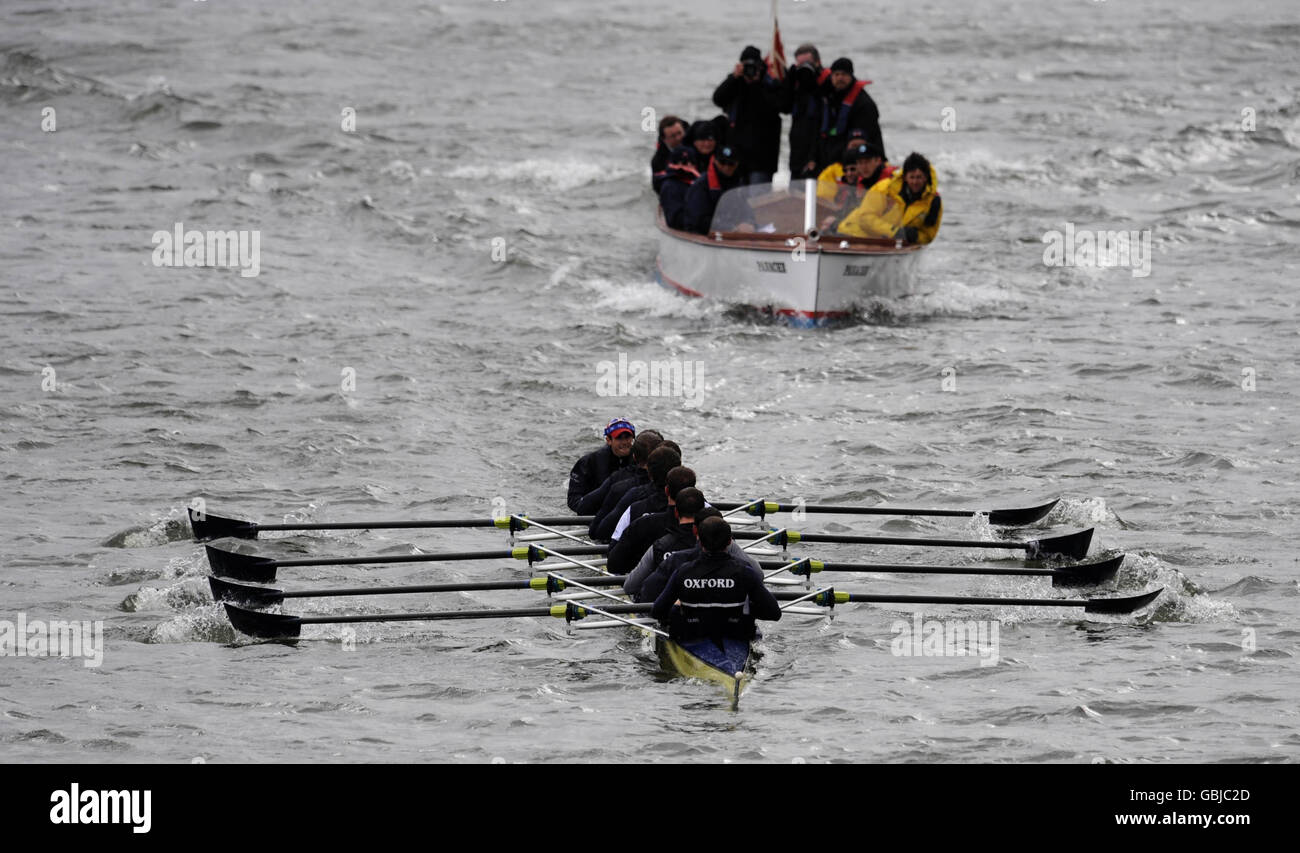 Race practice hi-res stock photography and images - Alamy