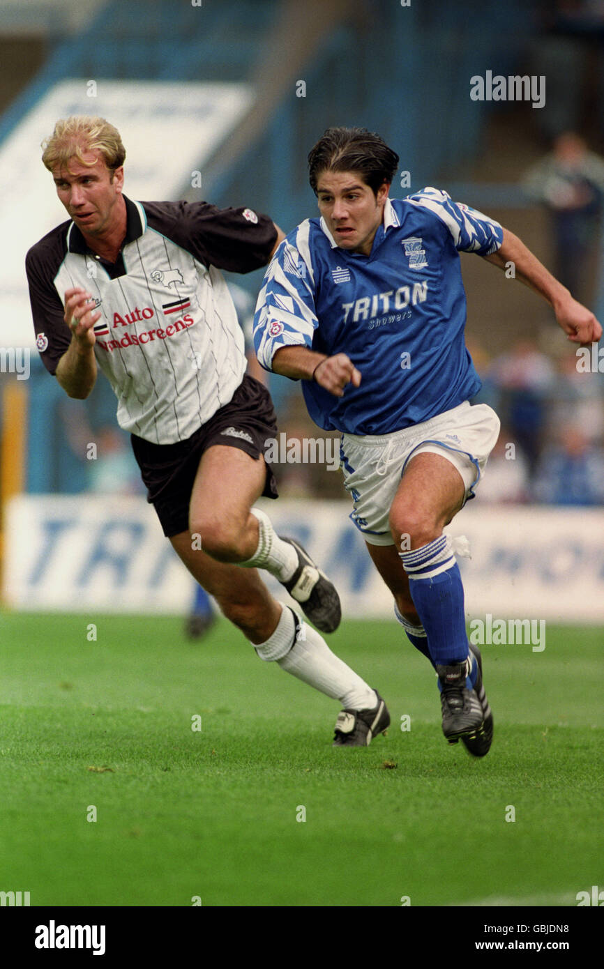 SOCCER. PAUL PESCHISOLIDO [RIGHT] BIRMINGHAM CITY Stock Photo - Alamy