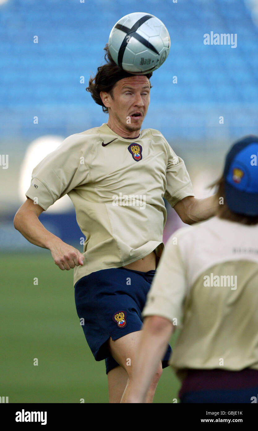 Soccer - UEFA European Championship 2004 - Group A - Spain v Russia ...