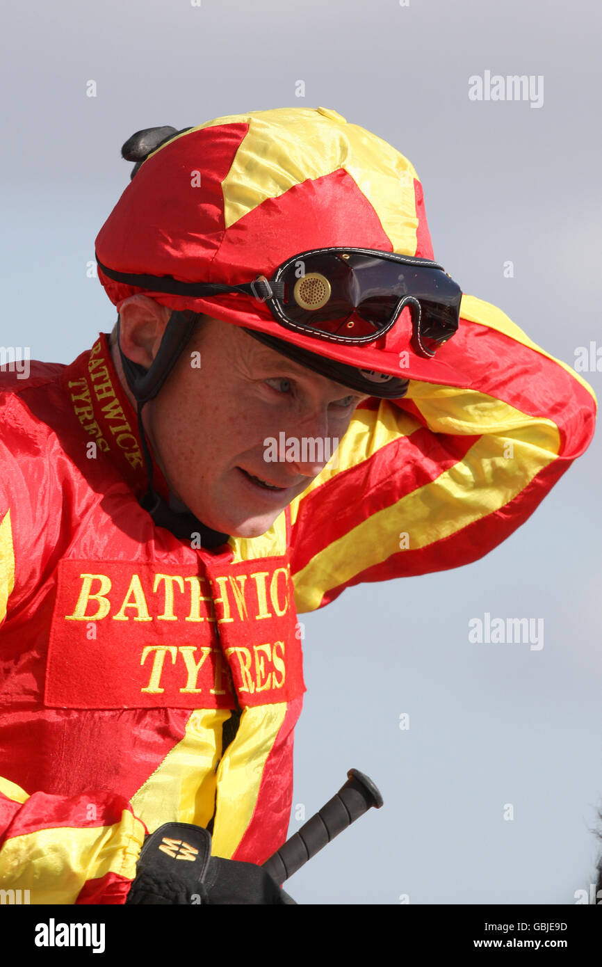 Jockey joe fanning southwell racecourse hi-res stock photography and ...