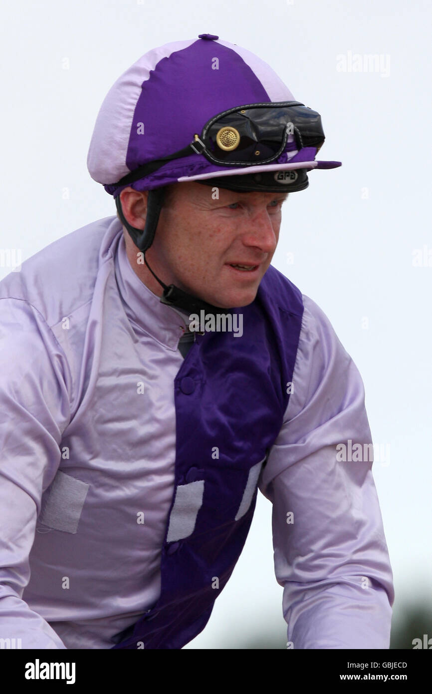 Jockey joe fanning southwell racecourse hi-res stock photography and ...