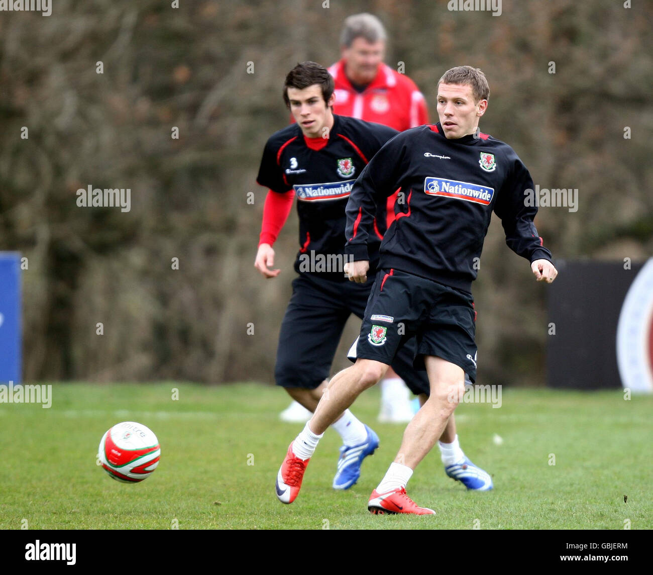 Welsh players craig bellamy hi-res stock photography and images - Alamy