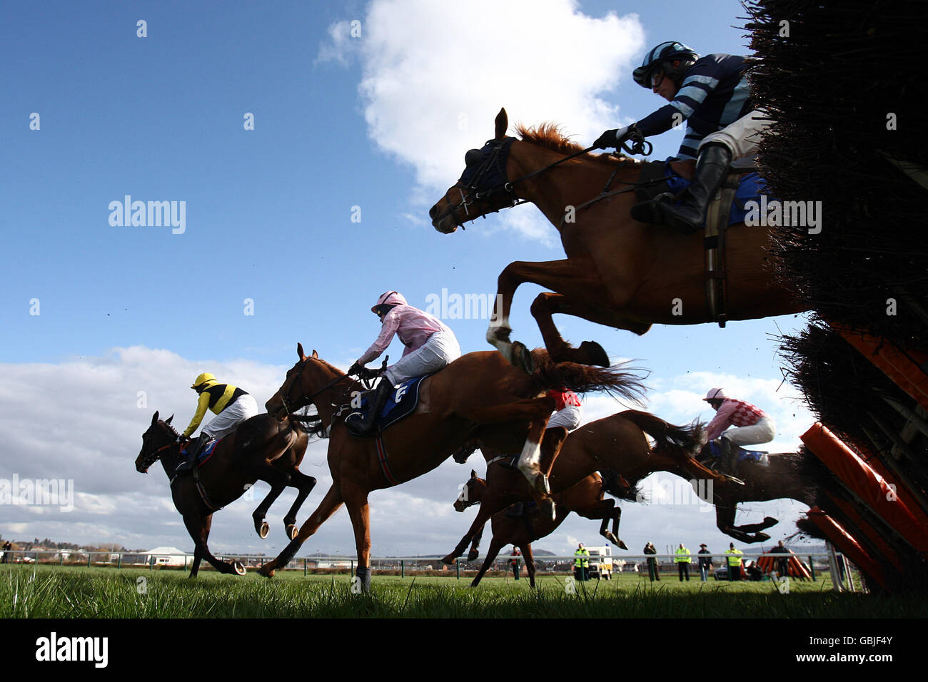 Hereford racecourse hi-res stock photography and images - Alamy
