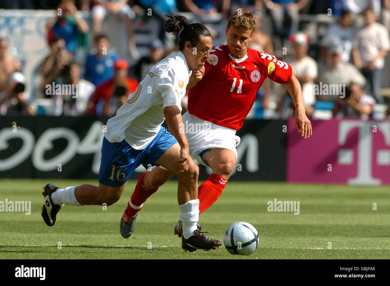 Ebbe sand euro 2004 hi-res stock photography and images - Alamy
