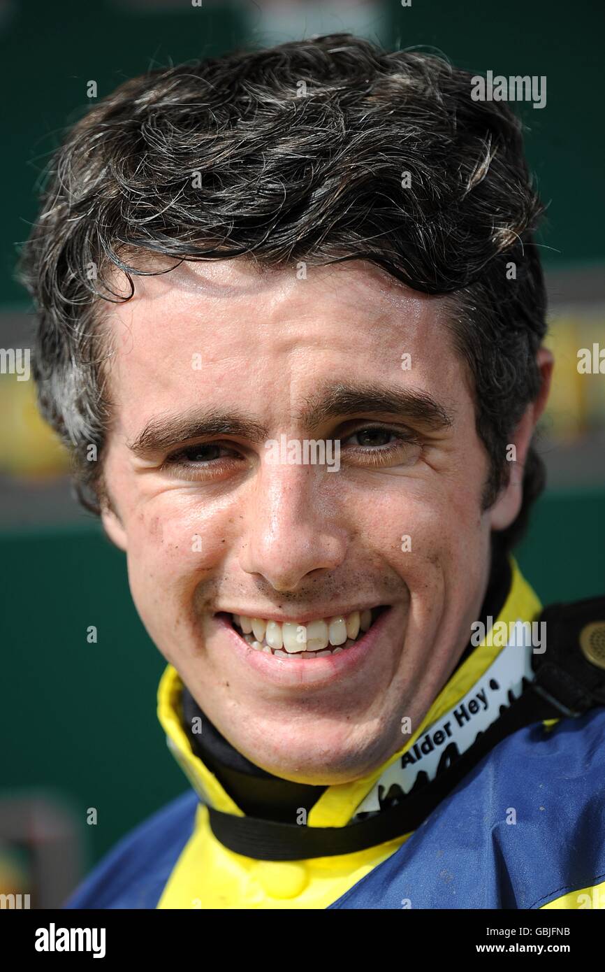 Horse Racing - The 2009 John Smith's Grand National Meeting - Day Two ...