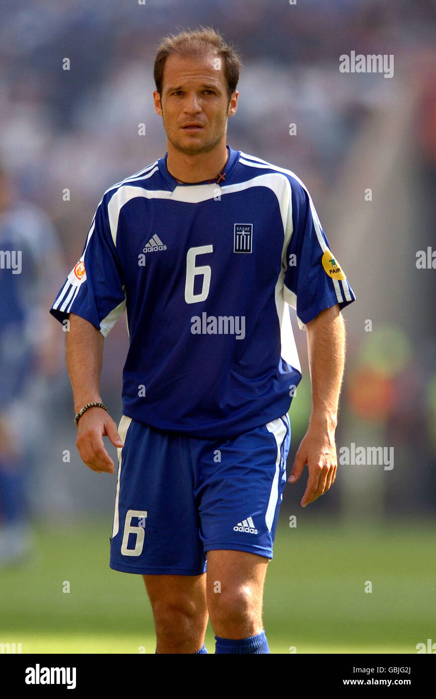 European championship 2004 greece hi-res stock photography and images ...