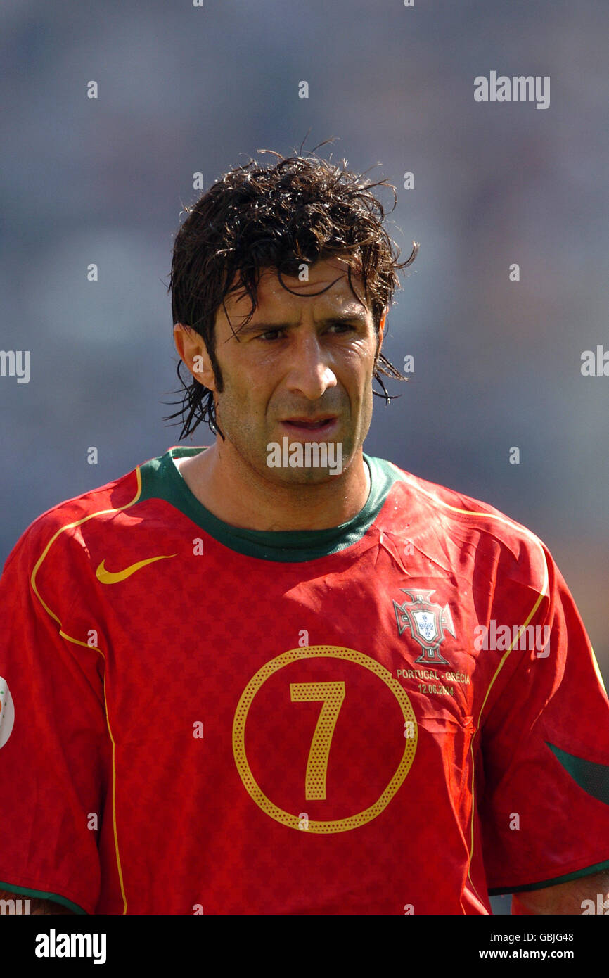 Luis figo 2004 hi-res stock photography and images - Alamy