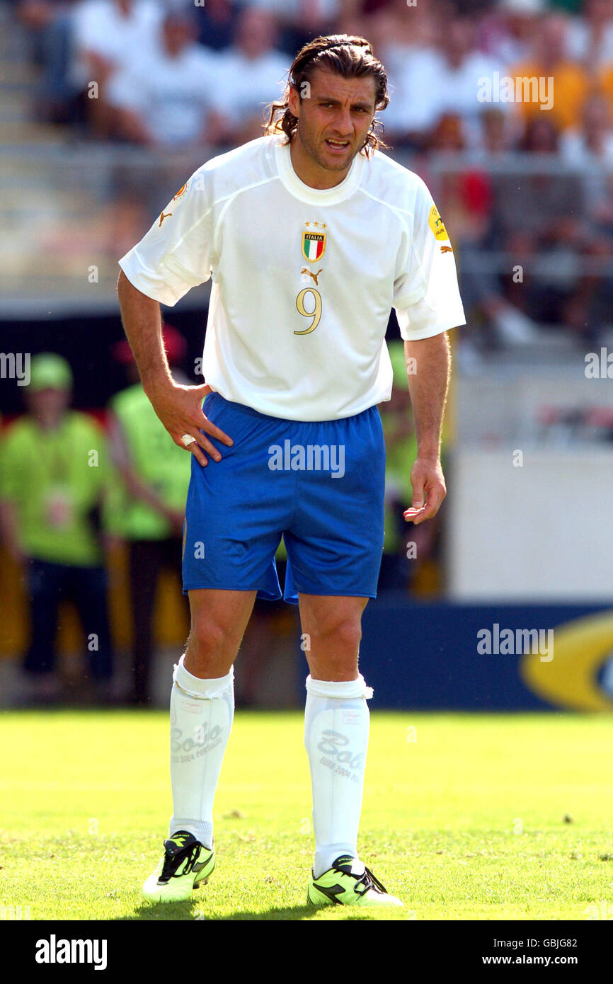 Vieri euro 2004 hi-res stock photography and images - Alamy
