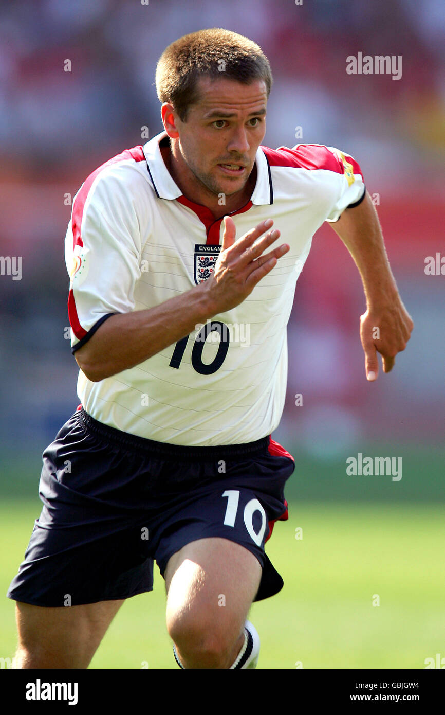 Football euro 2004 football euro 2004 top half stock hi-res stock ...