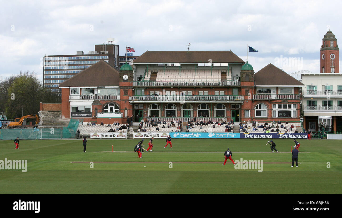 Old trafford cricket ground hi-res stock photography and images - Alamy
