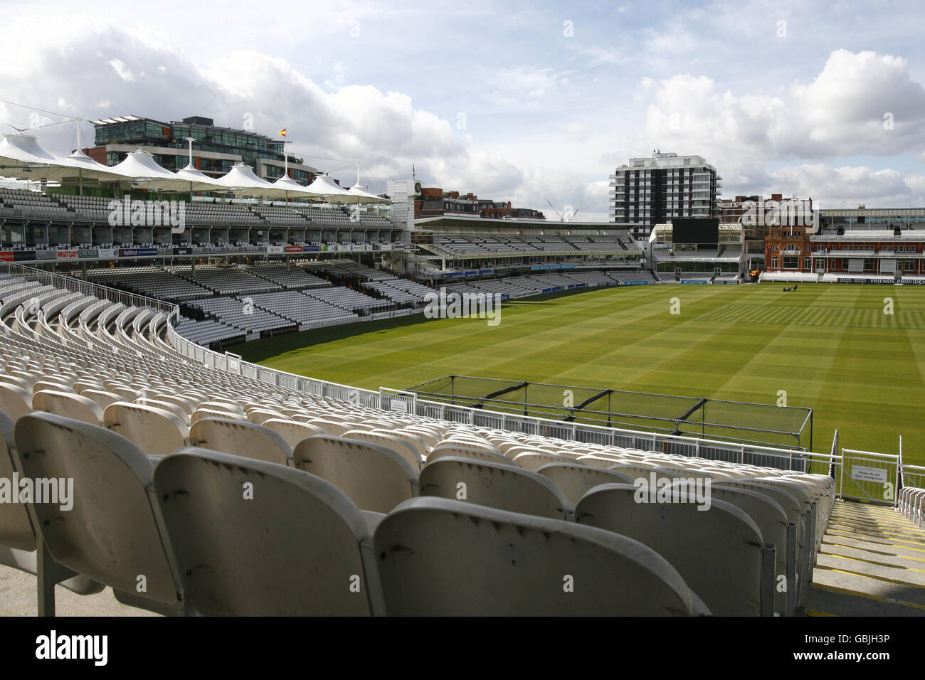 Cricket - Lord's Cricket Ground Stock Photo - Alamy