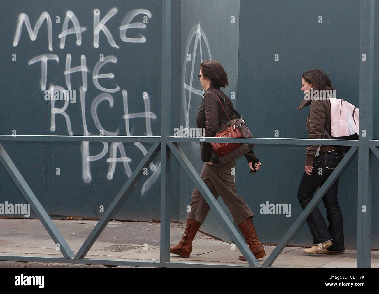 Irish emergency budget hi-res stock photography and images - Alamy