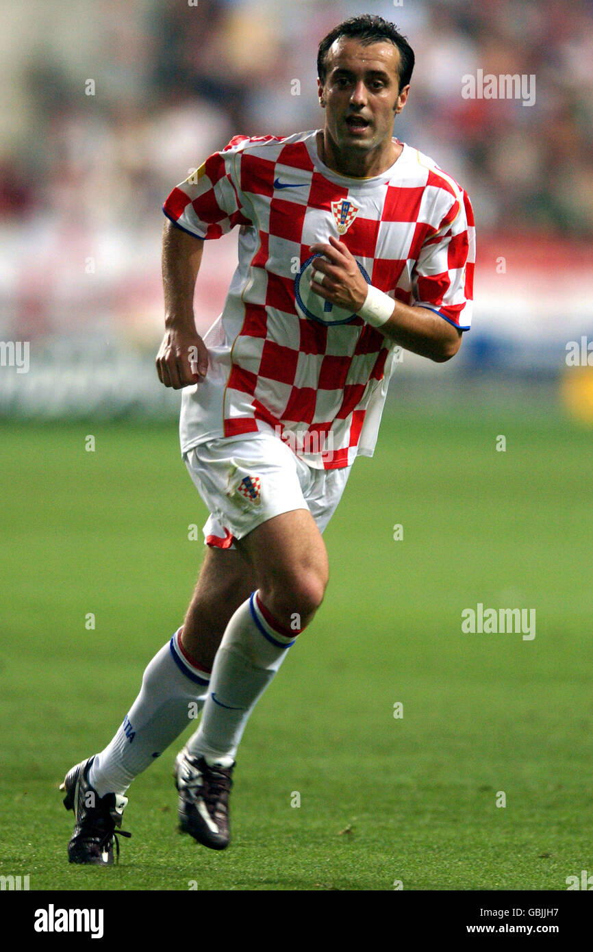 Soccer - UEFA European Championship 2004 - Group B - Croatia v France ...
