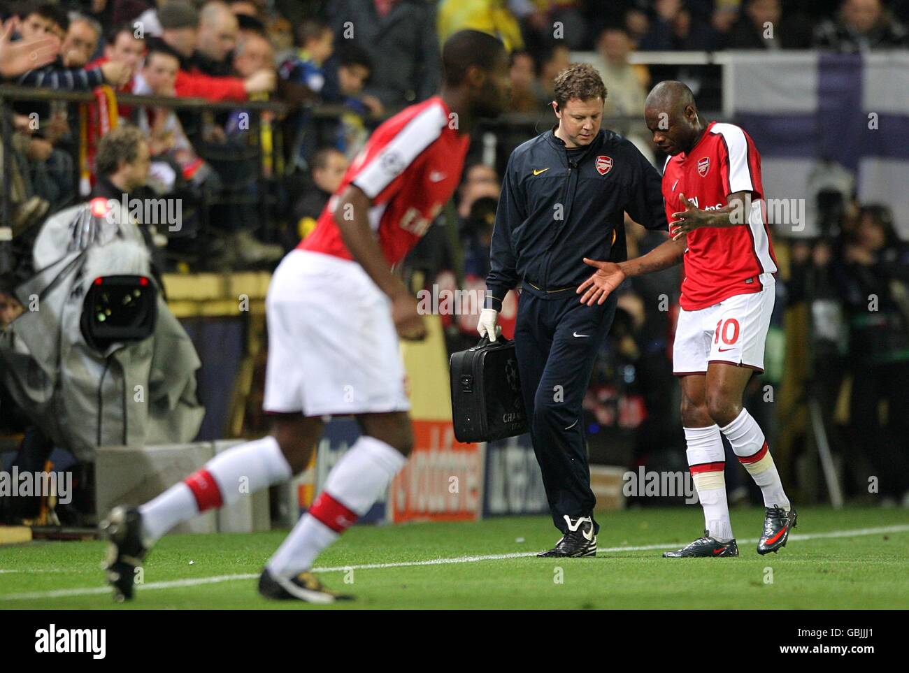 Soccer - UEFA Champions League - Quarter Final - First Leg - Villarreal ...