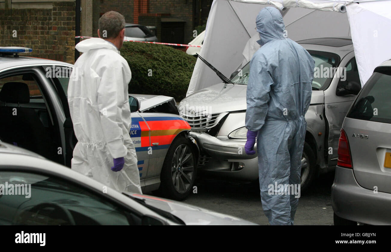 Police officer injured in east London Stock Photo - Alamy
